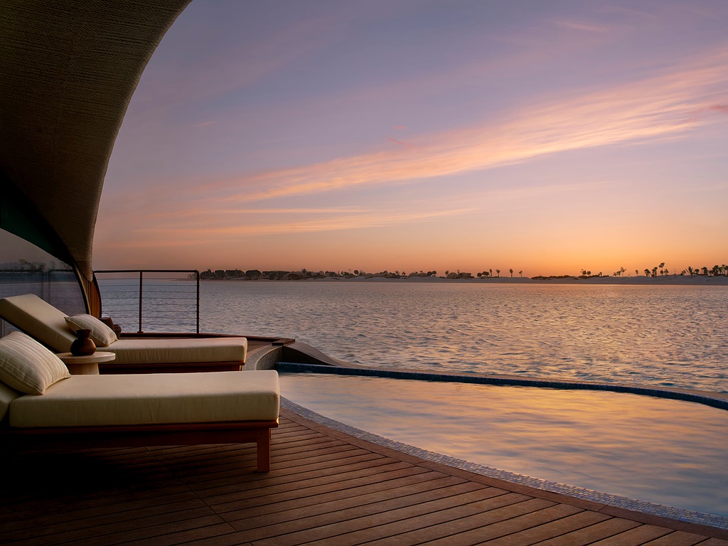 Nujuma, A Ritz-carlton Reserve Holiday Deal