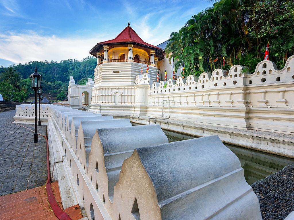 10 Nights Sri Lanka South Coast Escape Holiday Tour Package